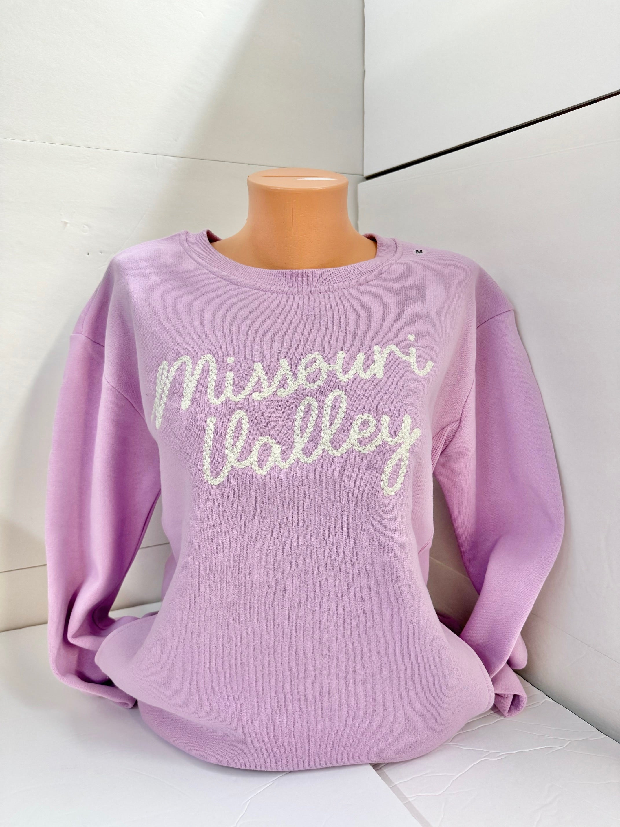 Missouri Valley Cursive Embroidered Crew – Viking Athletic Goods